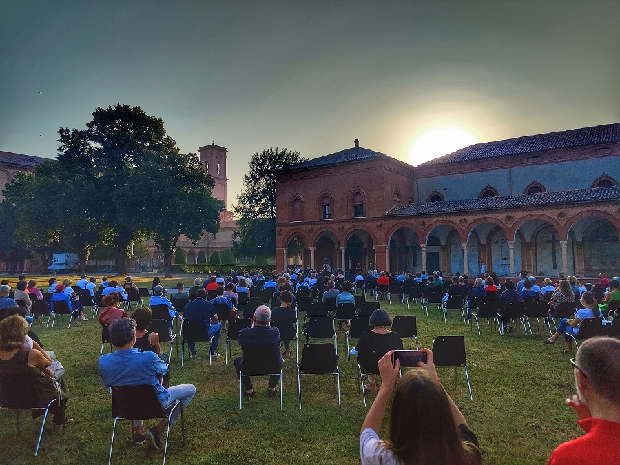 La Certosa protagonista della Notte Rosa 2022: in arrivo due concerti ...