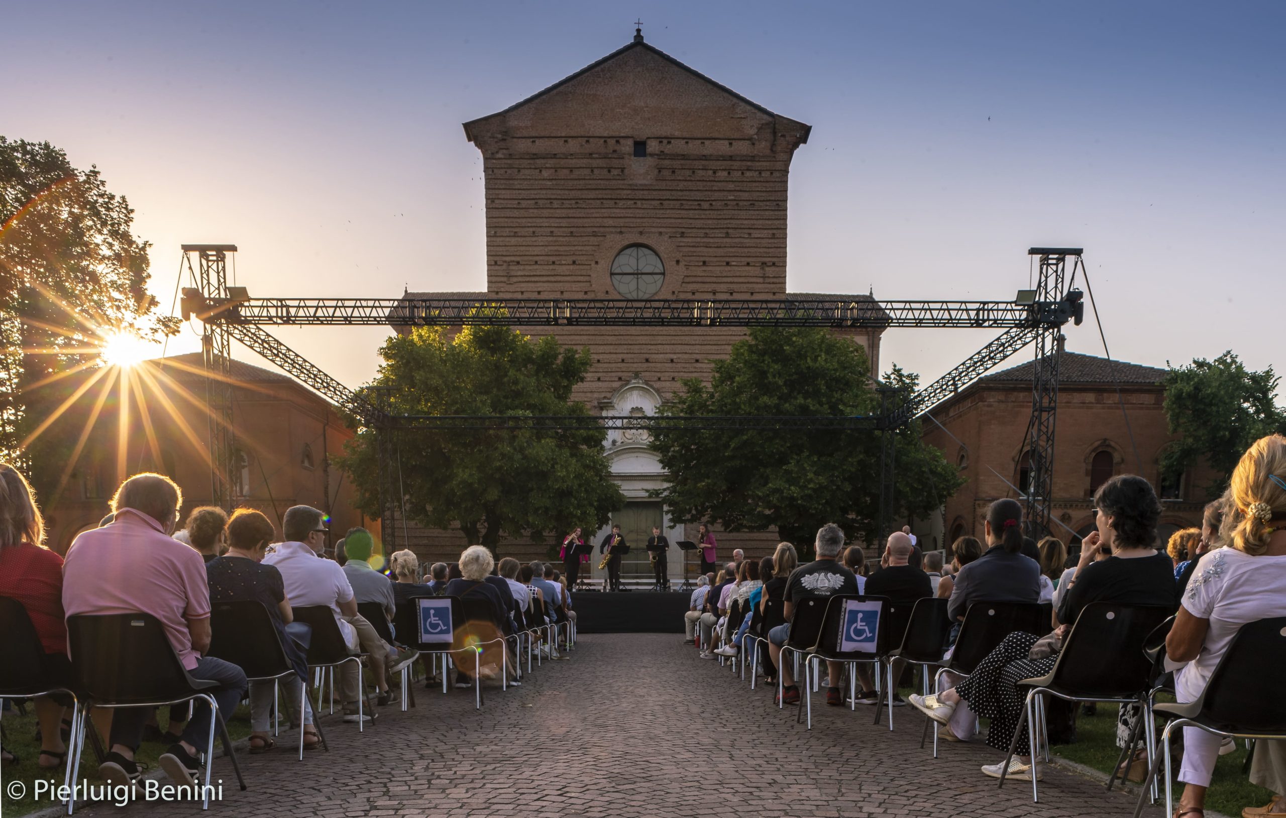Da Notte Rosa a ‘Settimana Rosa’: in arrivo uno Spettacolo Teatrale e ...